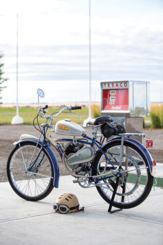 1944 Whizzer Model H on a Lincoln-badged Schwinn - Motorcycle Classics